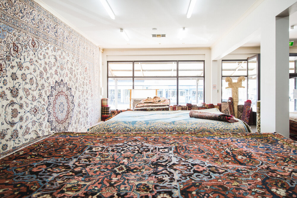 Persian Palace – Handmade Rugs and Carpets